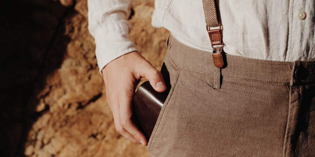 Minimalist vs. Billfold Wallets: Choosing the Best Style for You ...